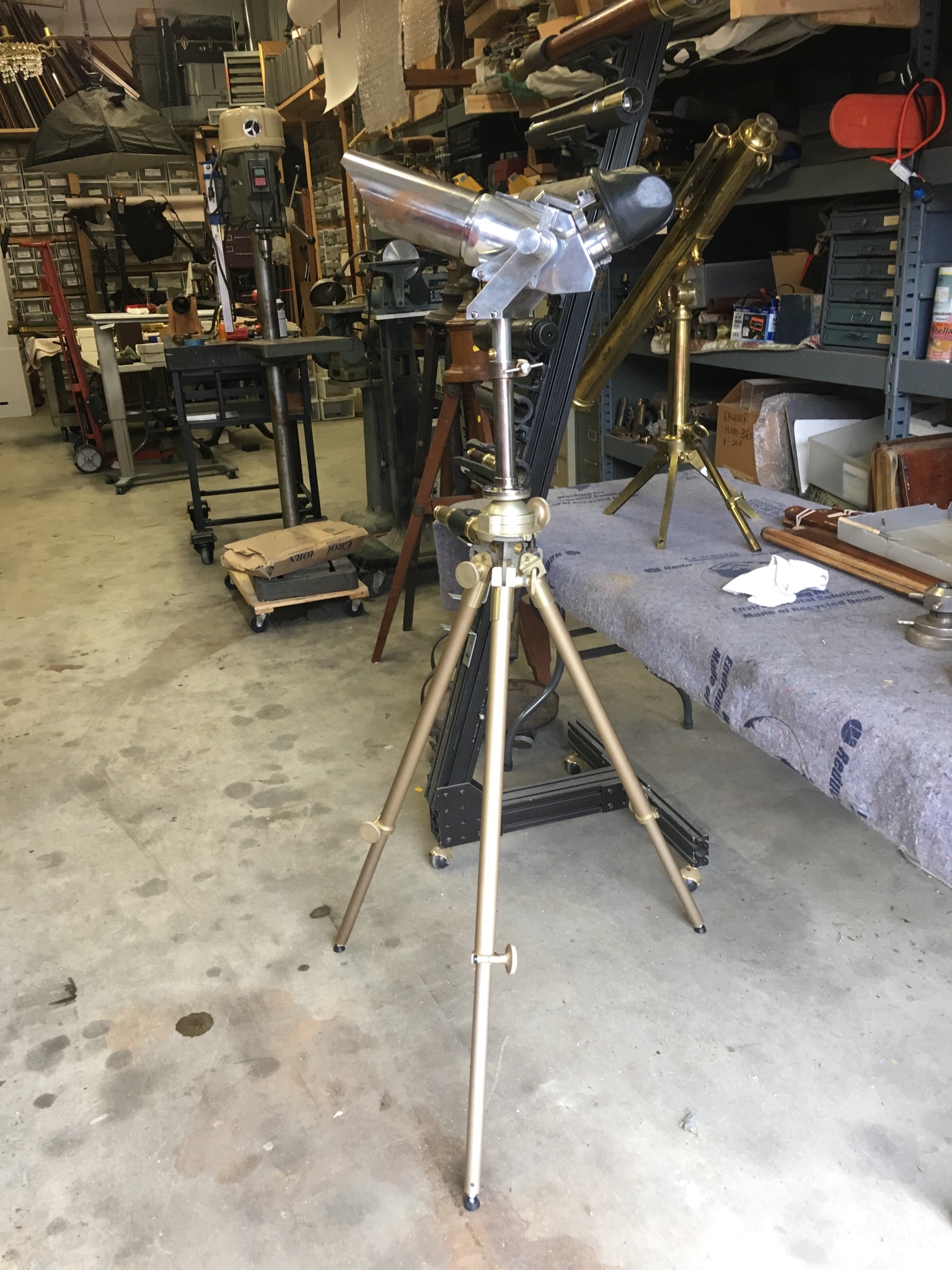 Repairing a Pair of Big Eyes – Van Cort Gallery